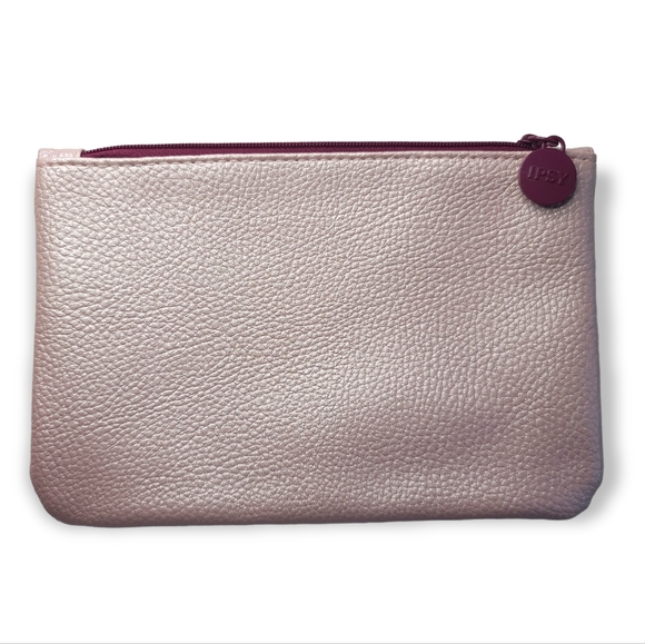 ipsy | Bags | 525 Ipsy Makeup Bag Maroon And Pink | Poshmark